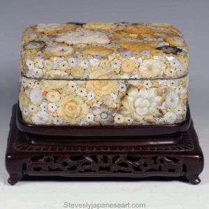 HIGH QUALITY DECORATIVE JAPANESE SHIBAYAMA BOX ON STAND - MASAMITSU ...
