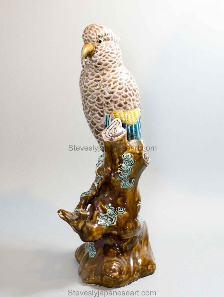 JAPANESE MEIJI PERIOD KUTANI MODEL OF A COCKATIEL ON A TREE STUMP ...