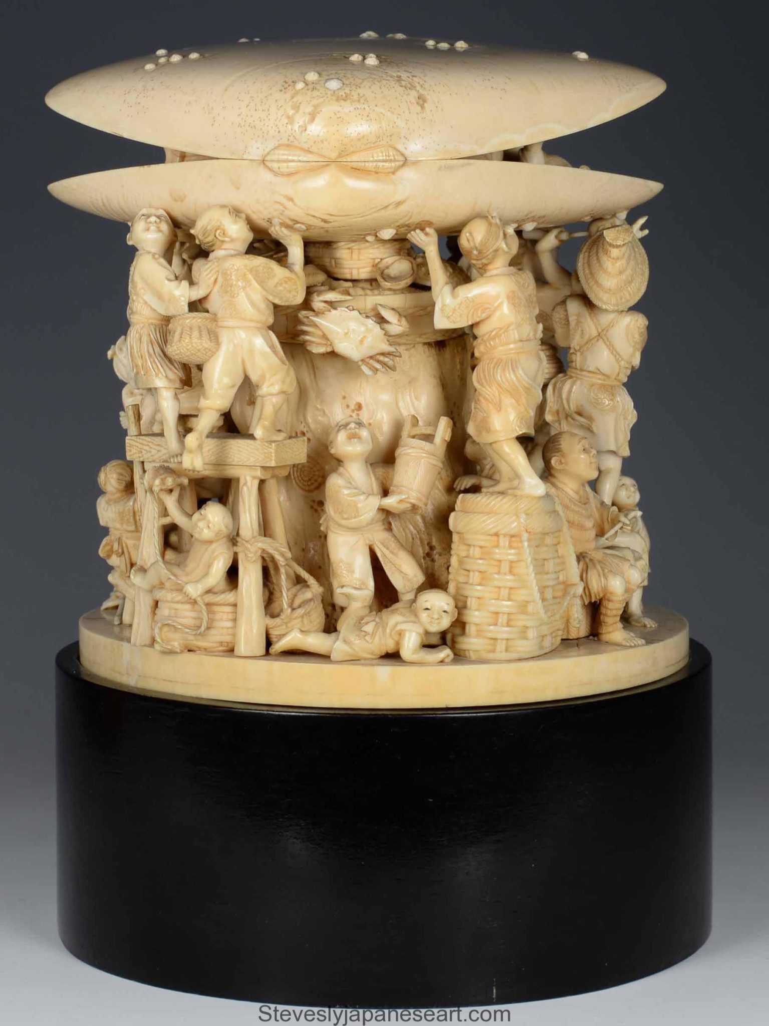 FABULOUS LARGE JAPANESE IVORY "CLAMS DREAM" OKIMONO BY MUNEMASA | Steve ...