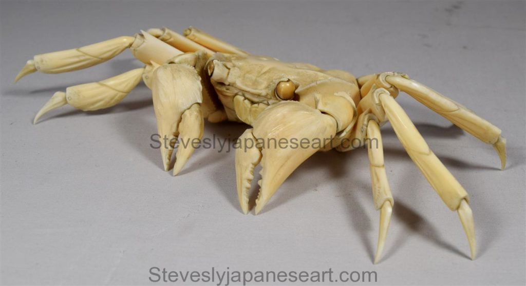 A WONDERFUL PAIR OF JAPANESE IVORY ARTICULATED CRABS | Steve Sly ...