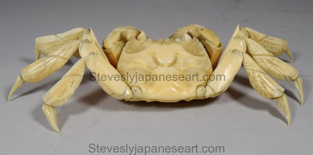 A WONDERFUL PAIR OF JAPANESE IVORY ARTICULATED CRABS | Steve Sly ...